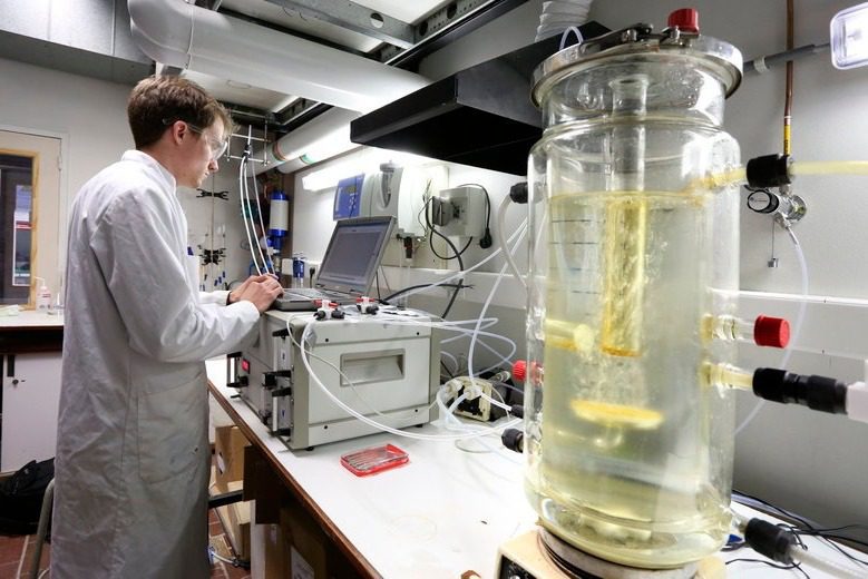 Comprehensive Laboratory Design and Equipment Solutions | MH USA