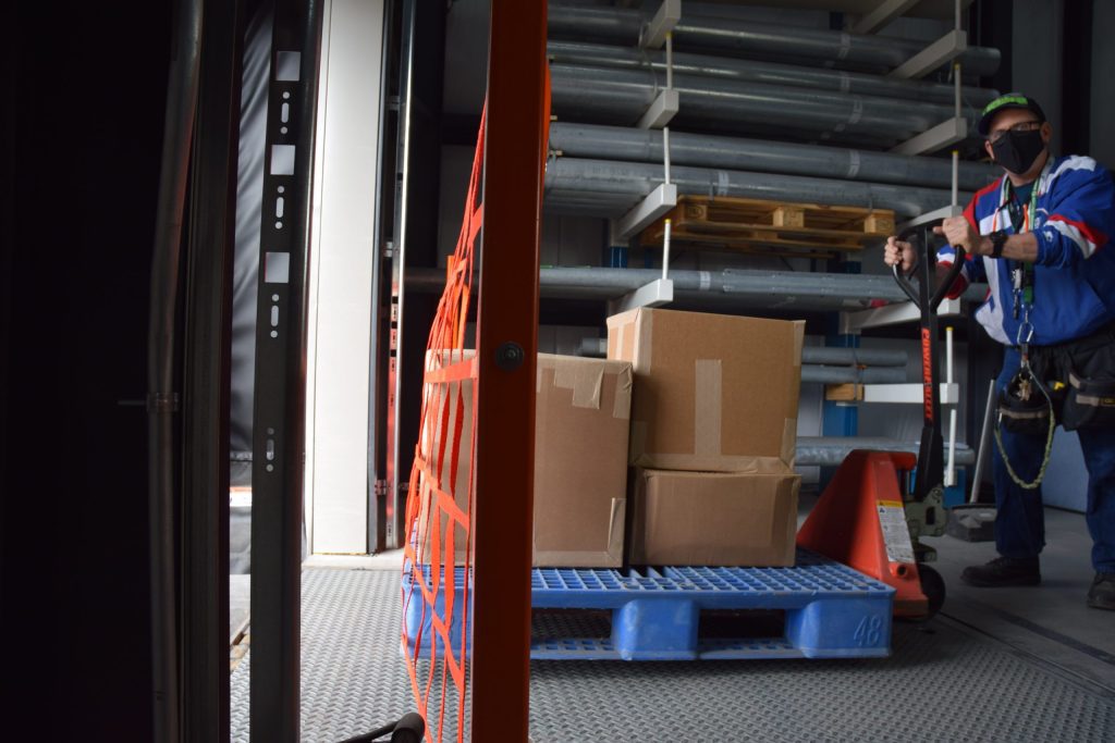 Loading Dock Nets | MH USA