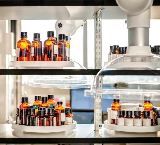 Efficient Solutions for R&D Chemistry Lab Setup | MH USA