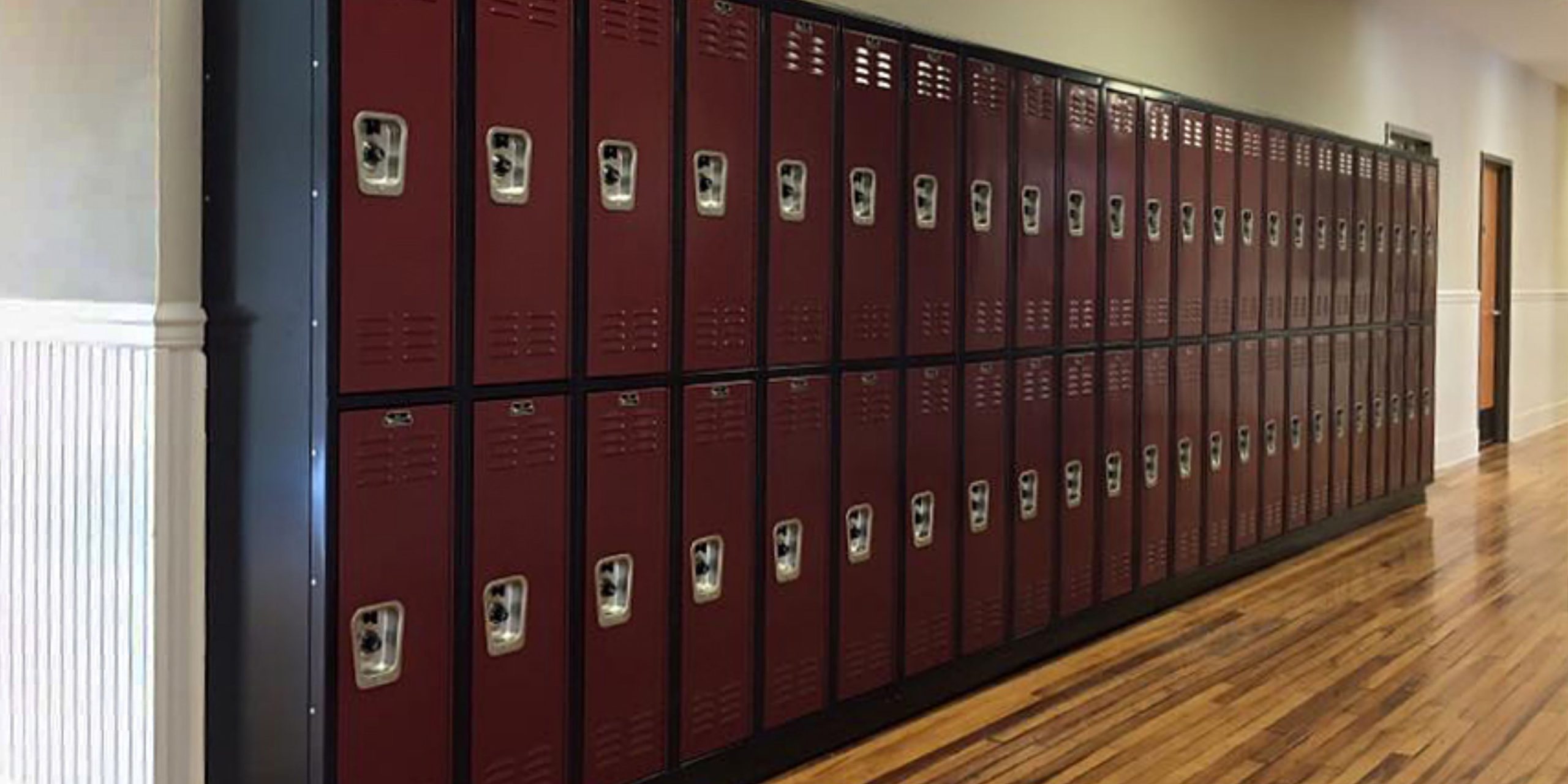 Dasco Heavy-Duty Corridor Lockers | Material Handling USA