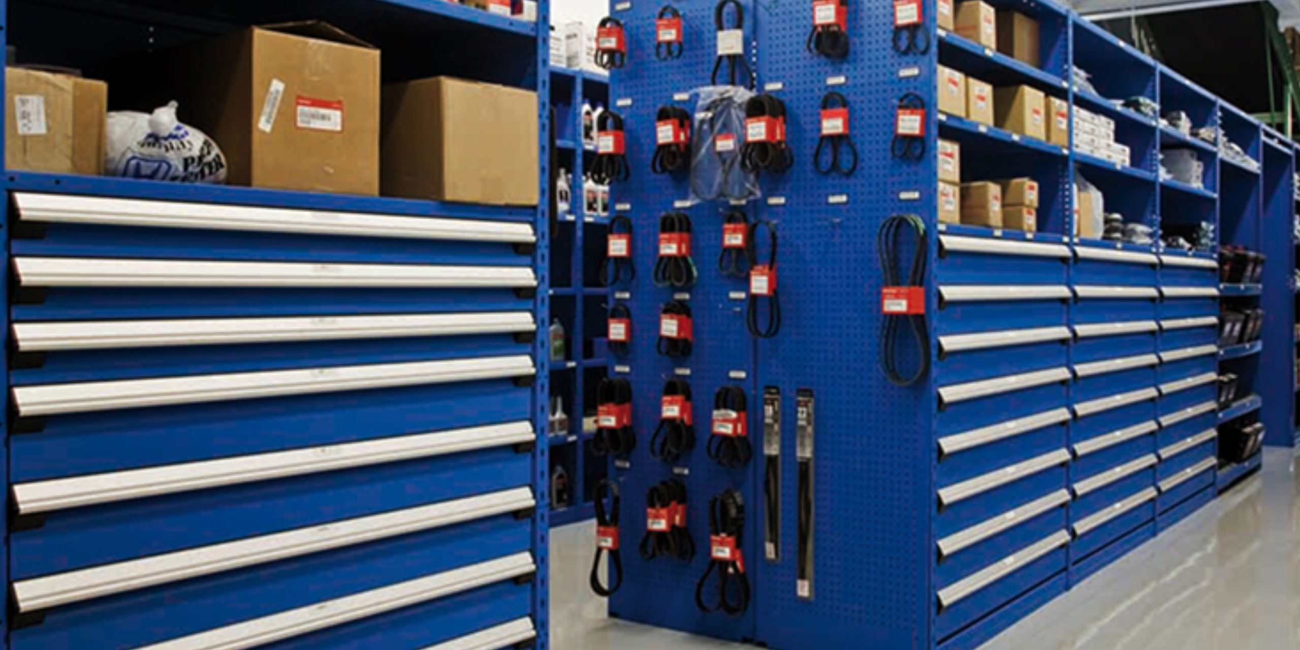 Open vs Closed Parts Room Layouts | Material Handling USA